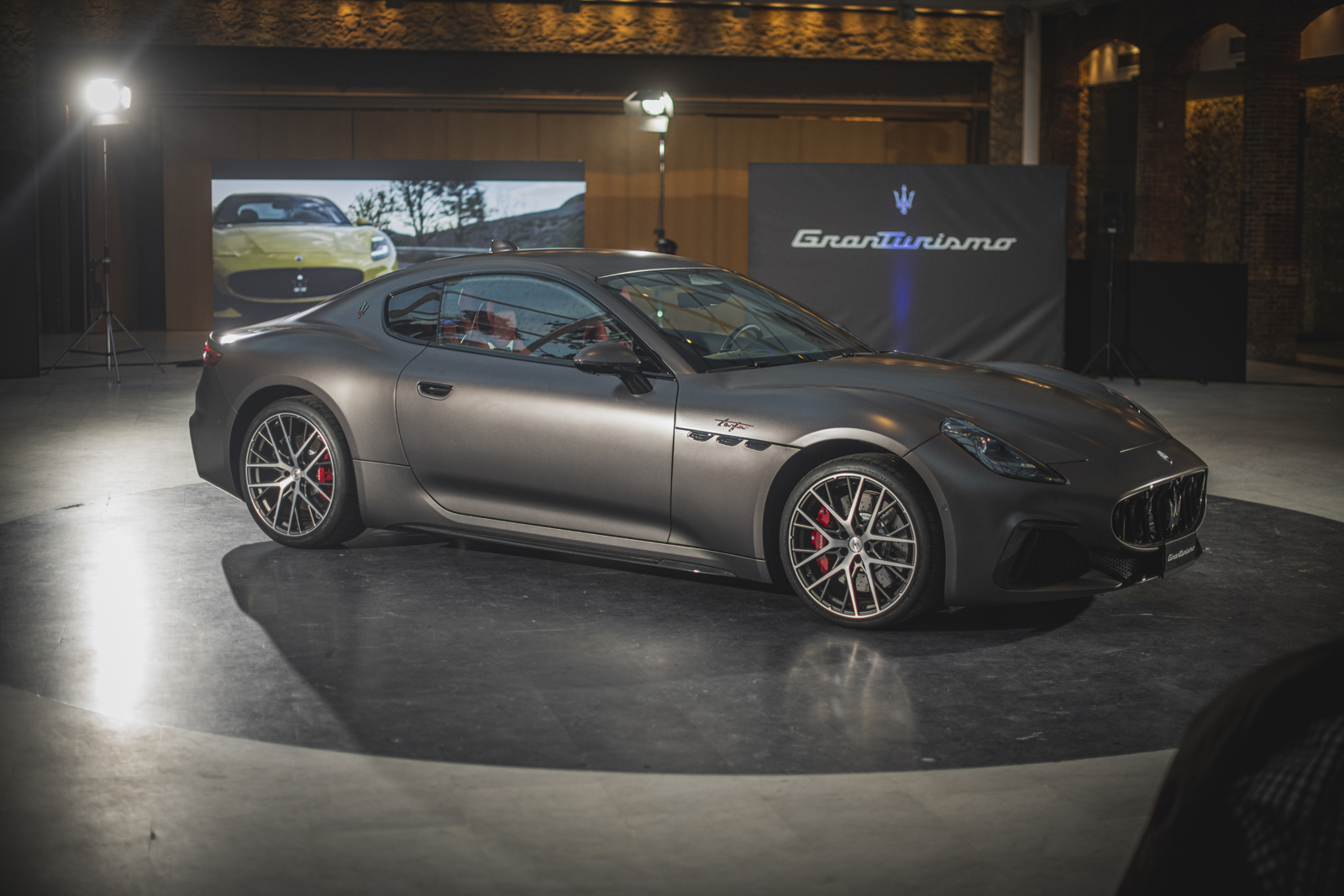 Maserati Cars Gallery presenta el nuevo Maserati GranTurismo ...